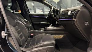 Black Renault Arkana 2023 in Riga, with an engine capacity of 1.60 L and mileage of 84 thousand km for 19490 €, photo 17 on AUTOMOTO.COM.LV
