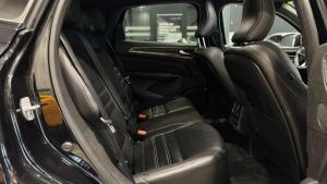Black Renault Arkana 2023 in Riga, with an engine capacity of 1.60 L and mileage of 84 thousand km for 19490 €, photo 18 on AUTOMOTO.COM.LV