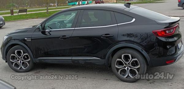 Black Renault Arkana 2021 in Tallinn, with an engine capacity of 1.30 L and mileage of 52 thousand km for 17900 €, photo 5 on AUTOMOTO.COM.LV