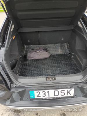 Melns Renault Arkana 2021 Tallina, ar dzinēja tilpumu 1.30 L un nobraukumu 52 tūkst. km par 17900 €, foto 8 vietnē AUTOMOTO.COM.LV