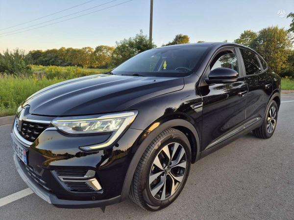 Melns Renault Arkana 2021 Tauragė, ar dzinēja tilpumu 1.60 L un nobraukumu 227 tūkst. km par 10500 €, foto 1 vietnē AUTOMOTO.COM.LV