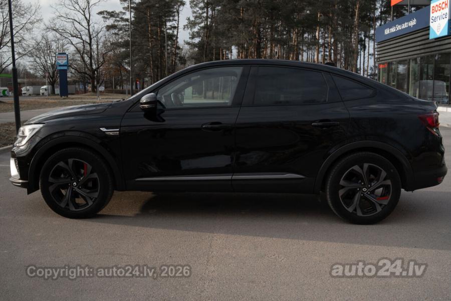 Melns Renault Arkana 2022 Viljandi, ar dzinēja tilpumu 1.60 L un nobraukumu 34 tūkst. km par 19999 €, foto 4 vietnē AUTOMOTO.COM.LV