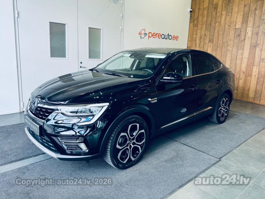 Melns Renault Arkana 2022 Pērnava, ar dzinēja tilpumu 1.60 L un nobraukumu 11 tūkst. km par 21900 €, foto 1 vietnē AUTOMOTO.COM.LV