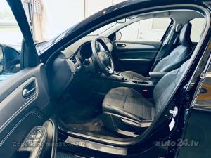Melns Renault Arkana 2022 Pērnava, ar dzinēja tilpumu 1.60 L un nobraukumu 11 tūkst. km par 21900 €, foto 4 vietnē AUTOMOTO.COM.LV