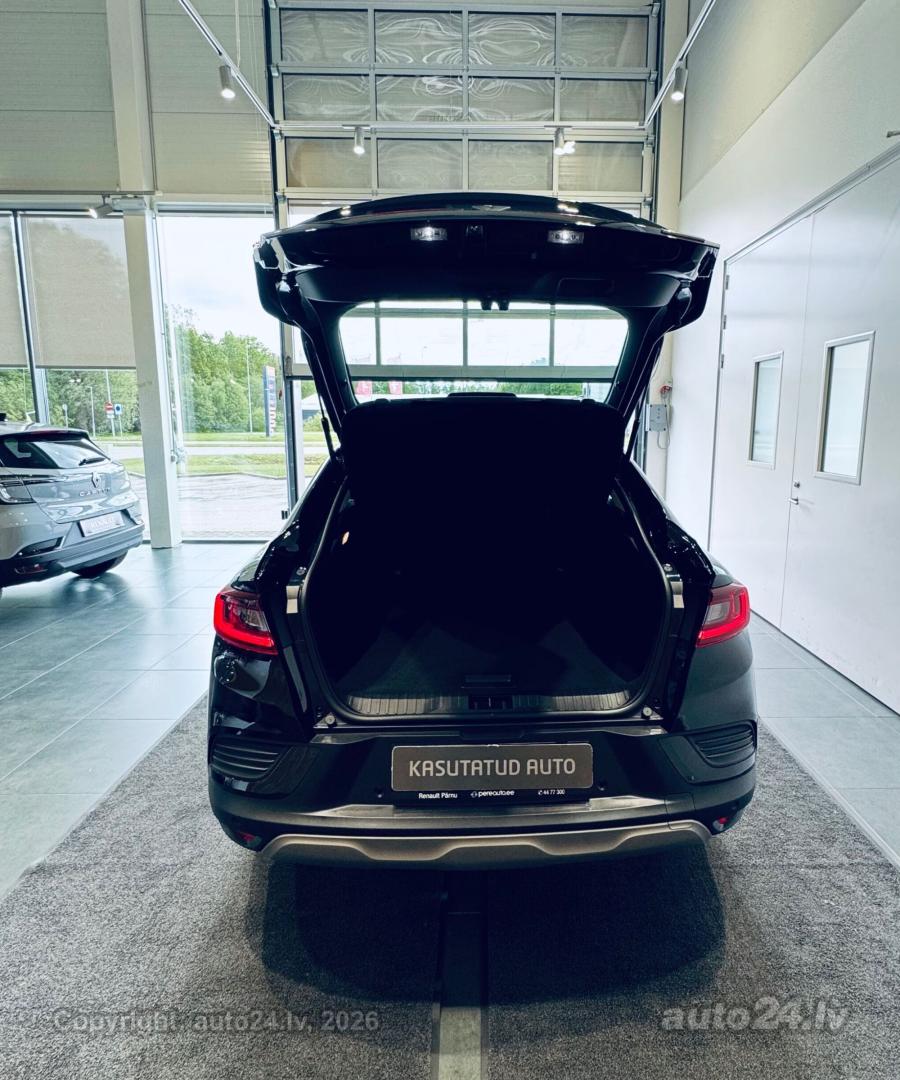 Melns Renault Arkana 2022 Pērnava, ar dzinēja tilpumu 1.60 L un nobraukumu 11 tūkst. km par 21900 €, foto 15 vietnē AUTOMOTO.COM.LV