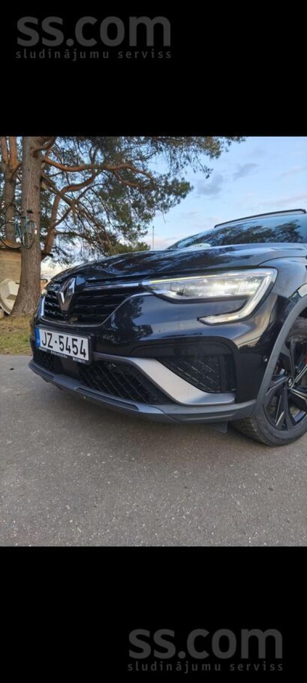 Black Renault Arkana 2022 in Jurmala, with an engine capacity of 1.60 L and mileage of 87 thousand km for 25000 €, photo 2 on AUTOMOTO.COM.LV
