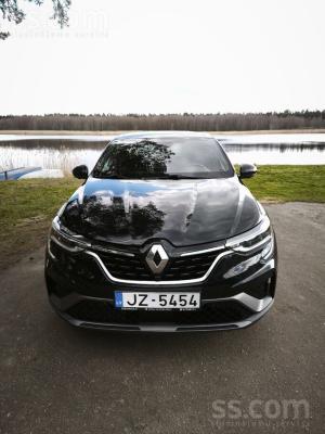 Black Renault Arkana 2022 in Jurmala, with an engine capacity of 1.60 L and mileage of 87 thousand km for 25000 €, photo 5 on AUTOMOTO.COM.LV