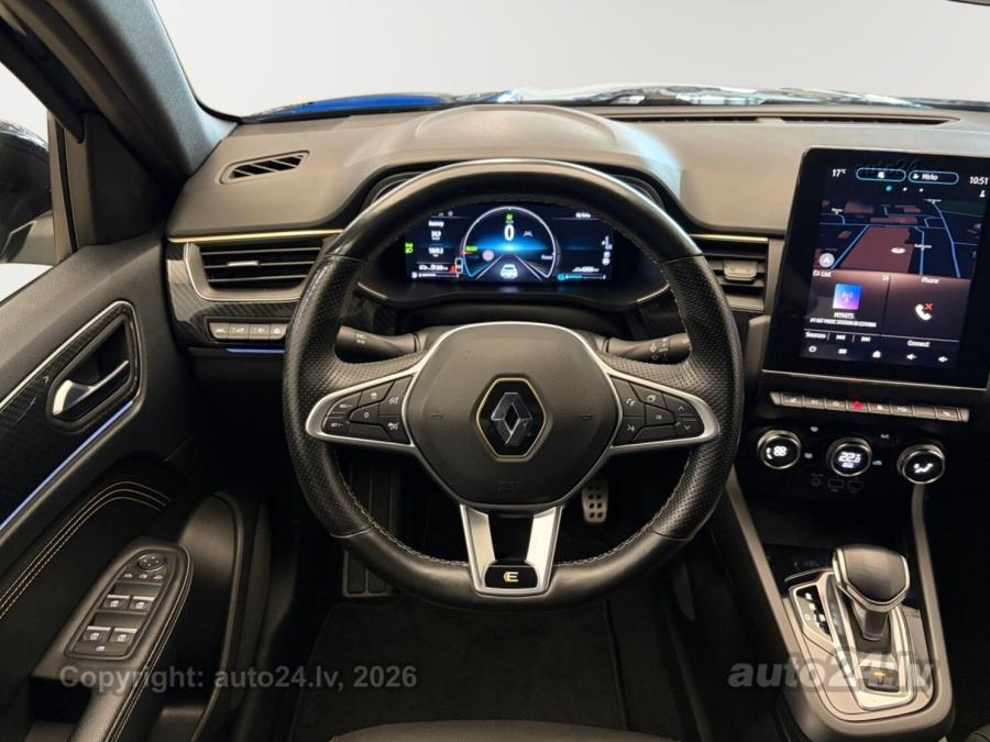 Blue Renault Arkana 2023 in Tallinn, with an engine capacity of 1.60 L and mileage of 62 thousand km for 18900 €, photo 9 on AUTOMOTO.COM.LV