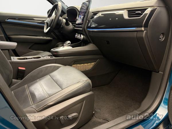 Blue Renault Arkana 2023 in Tallinn, with an engine capacity of 1.60 L and mileage of 62 thousand km for 18900 €, photo 9 on AUTOMOTO.COM.LV