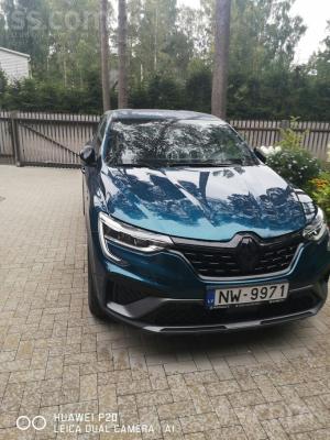 Blue Renault Arkana 2024 in Riga, with an engine capacity of 1.60 L and mileage of 60 thousand km for 23000 €, photo 3 on AUTOMOTO.COM.LV