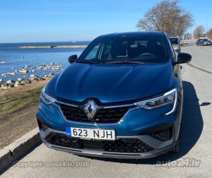 Zils Renault Arkana 2021 Tallina, ar dzinēja tilpumu 1.30 L un nobraukumu 38 tūkst. km par 19200 €, foto  vietnē AUTOMOTO.COM.LV