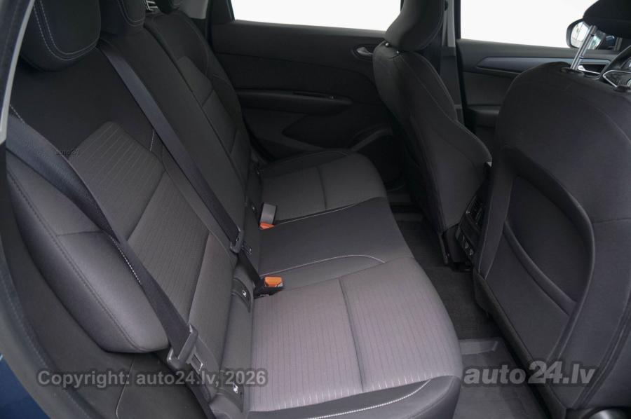 Blue Renault Arkana 2021 in Tallinn, with an engine capacity of 1.30 L and mileage of 115 thousand km for 13990 €, photo 13 on AUTOMOTO.COM.LV