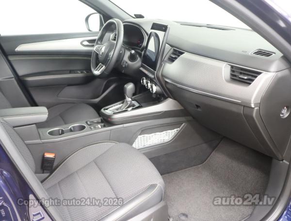 Blue Renault Arkana 2024 in Tallinn, with an engine capacity of 1.60 L and mileage of 46 thousand km for 23900 €, photo 9 on AUTOMOTO.COM.LV