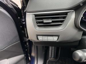 Zils Renault Arkana 2024 Panevēža, ar dzinēja tilpumu 1.33 L un nobraukumu 32 tūkst. km par 21900 €, foto 10 vietnē AUTOMOTO.COM.LV