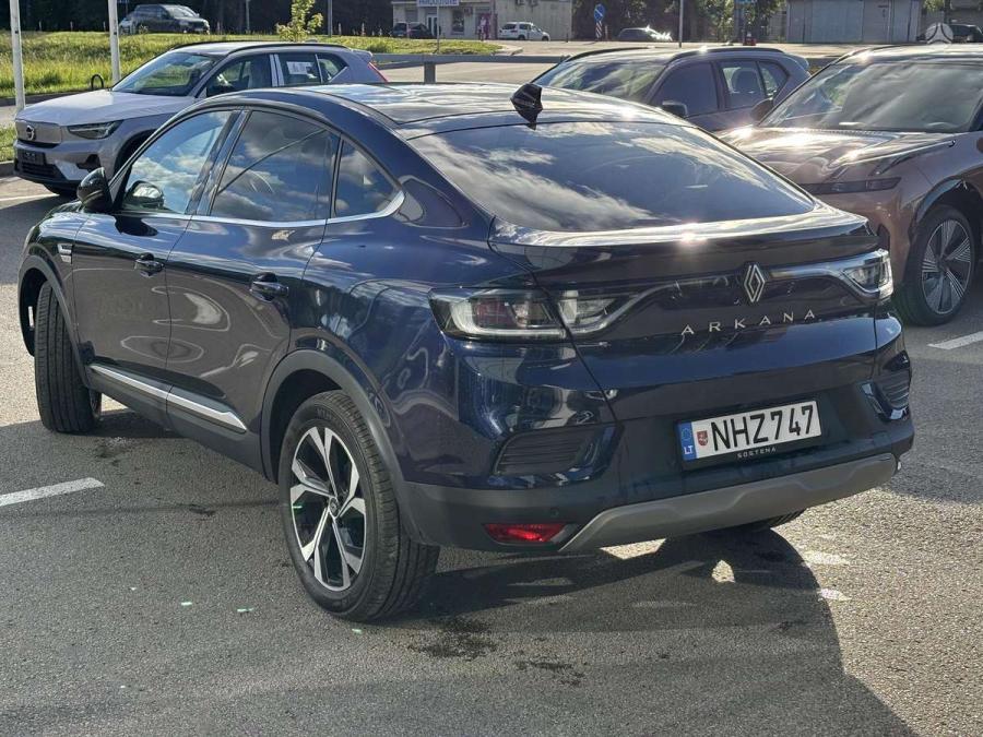 Blue Renault Arkana 2025 in Vilnius, with an engine capacity of 1.33 L and mileage of 11 thousand km for 22900 €, photo 5 on AUTOMOTO.COM.LV