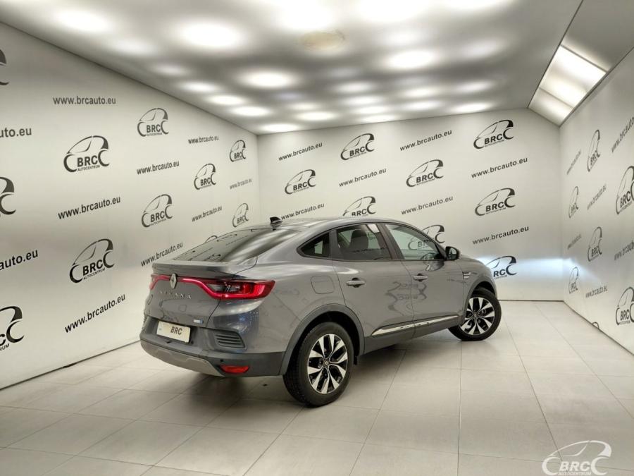 Renault Arkana 2021 in Vilnius, with an engine capacity of 1.60 L and mileage of 137 thousand km for 13800 €, photo 6 on AUTOMOTO.COM.LV