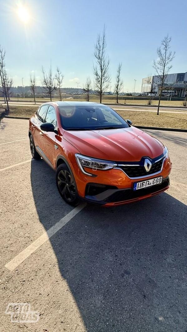 Renault Arkana 2022 Viļņa, ar dzinēja tilpumu 1.60 L un nobraukumu 60 tūkst. km par 18500 €, foto 2 vietnē AUTOMOTO.COM.LV
