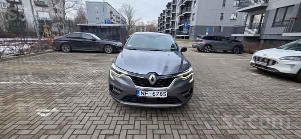 Grey Renault Arkana 2022 in Riga, with an engine capacity of 1.60 L and mileage of 75 thousand km for 18100 €, photo 3 on AUTOMOTO.COM.LV