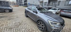 Grey Renault Arkana 2022 in Riga, with an engine capacity of 1.60 L and mileage of 81 thousand km for 15100 €, photo 3 on AUTOMOTO.COM.LV