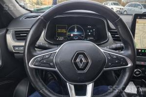Grey Renault Arkana 2022 in Riga, with an engine capacity of 1.60 L and mileage of 81 thousand km for 15100 €, photo 5 on AUTOMOTO.COM.LV
