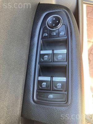 Grey Renault Arkana 2021 in Daugavpils, with an engine capacity of 1.30 L and mileage of 64 thousand km for 15000 €, photo 10 on AUTOMOTO.COM.LV