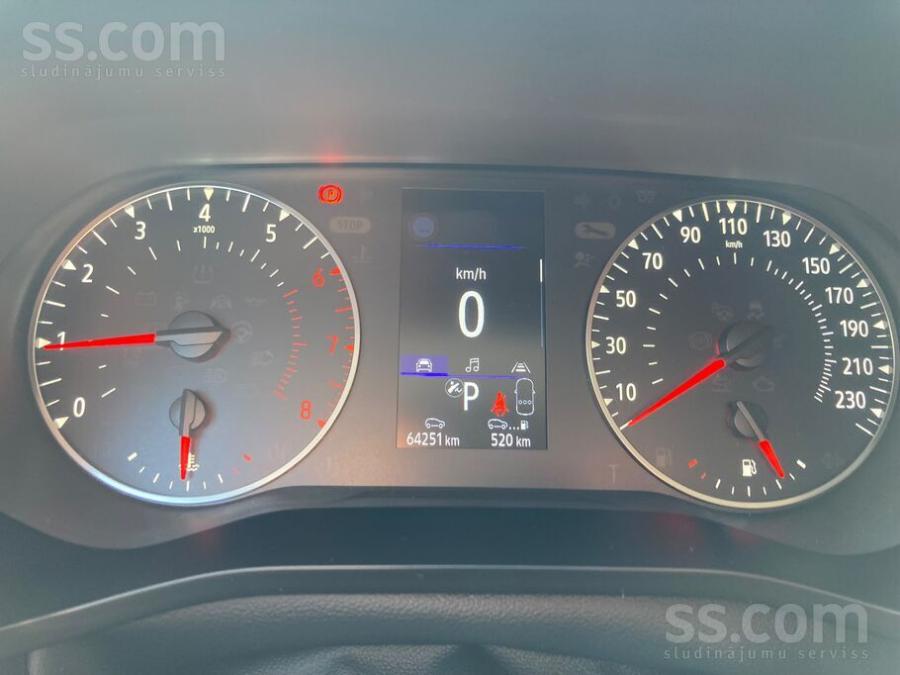 Grey Renault Arkana 2021 in Daugavpils, with an engine capacity of 1.30 L and mileage of 64 thousand km for 15000 €, photo 13 on AUTOMOTO.COM.LV