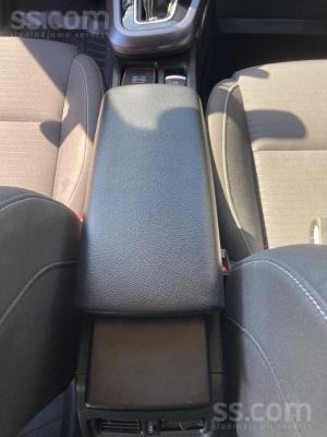 Grey Renault Arkana 2021 in Daugavpils, with an engine capacity of 1.30 L and mileage of 64 thousand km for 15000 €, photo 21 on AUTOMOTO.COM.LV