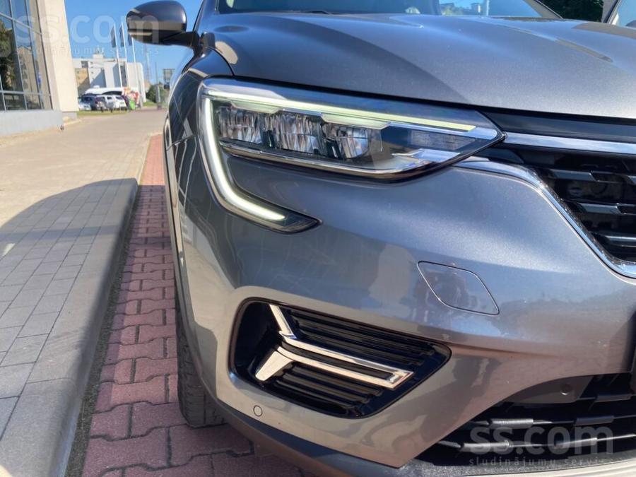 Grey Renault Arkana 2021 in Daugavpils, with an engine capacity of 1.30 L and mileage of 64 thousand km for 15000 €, photo 26 on AUTOMOTO.COM.LV