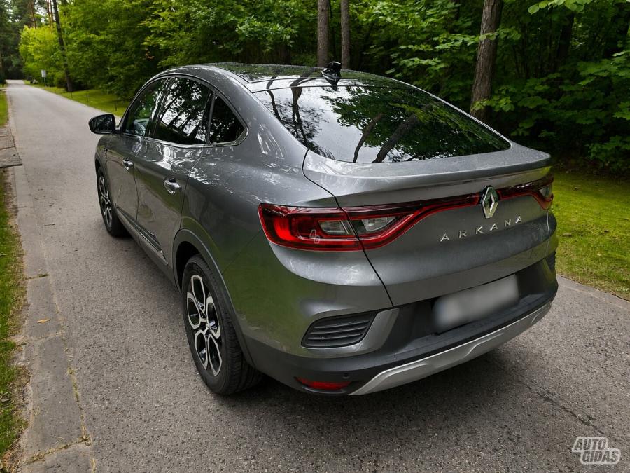 Pelēks Renault Arkana 2021 Viļņa, ar dzinēja tilpumu 1.30 L un nobraukumu 76 tūkst. km par 18000 €, foto 1 vietnē AUTOMOTO.COM.LV