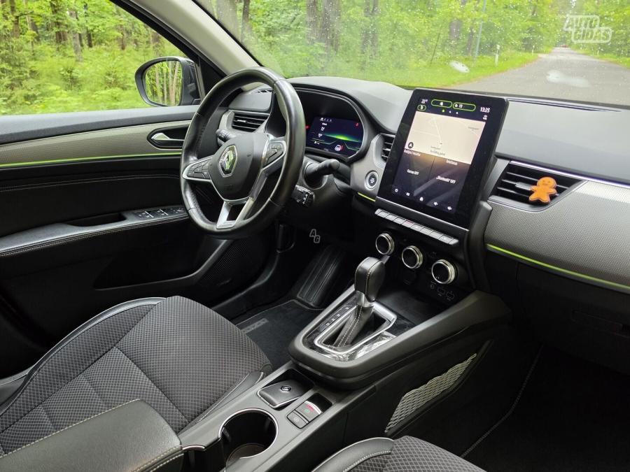 Pelēks Renault Arkana 2021 Viļņa, ar dzinēja tilpumu 1.30 L un nobraukumu 76 tūkst. km par 18000 €, foto 9 vietnē AUTOMOTO.COM.LV
