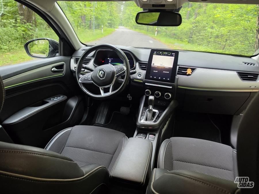 Pelēks Renault Arkana 2021 Viļņa, ar dzinēja tilpumu 1.30 L un nobraukumu 76 tūkst. km par 18000 €, foto 10 vietnē AUTOMOTO.COM.LV