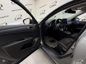 Grey Renault Arkana 2021 in Vilnius, with an engine capacity of 1.60 L and mileage of 31 thousand km for 14990 €, photo 20 on AUTOMOTO.COM.LV