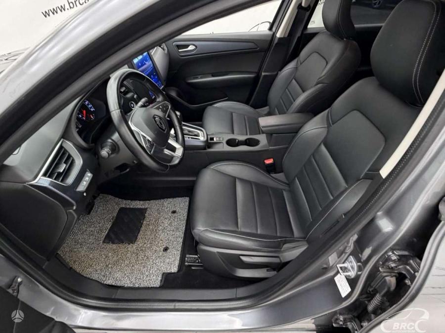 Grey Renault Arkana 2021 in Vilnius, with an engine capacity of 1.60 L and mileage of 31 thousand km for 14990 €, photo 22 on AUTOMOTO.COM.LV