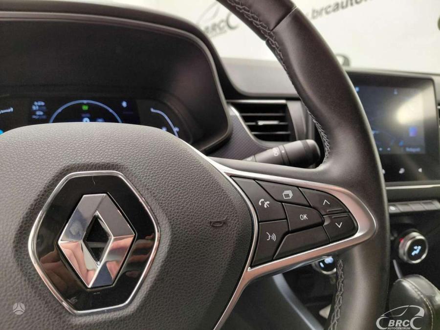 Grey Renault Arkana 2021 in Vilnius, with an engine capacity of 1.60 L and mileage of 137 thousand km for 13800 €, photo 18 on AUTOMOTO.COM.LV