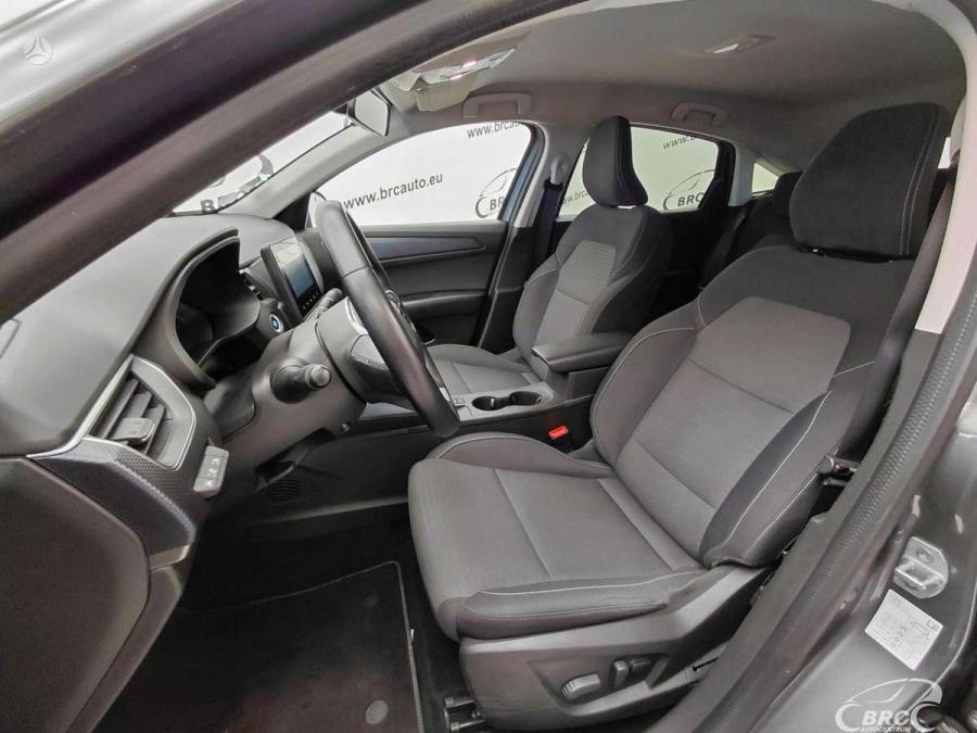 Grey Renault Arkana 2021 in Vilnius, with an engine capacity of 1.60 L and mileage of 137 thousand km for 13800 €, photo 20 on AUTOMOTO.COM.LV