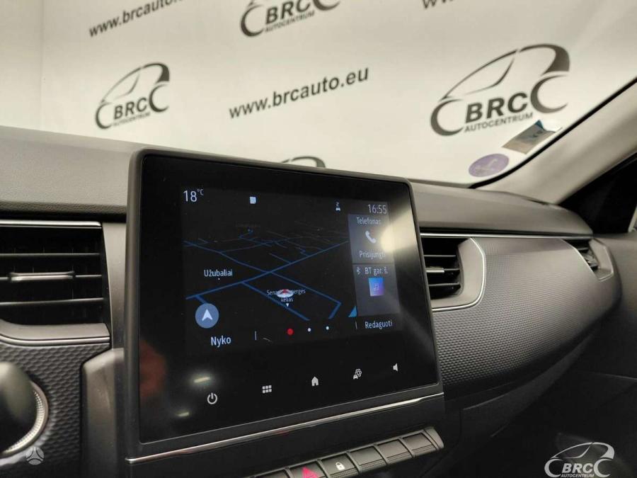 Grey Renault Arkana 2021 in Vilnius, with an engine capacity of 1.60 L and mileage of 137 thousand km for 13800 €, photo 29 on AUTOMOTO.COM.LV