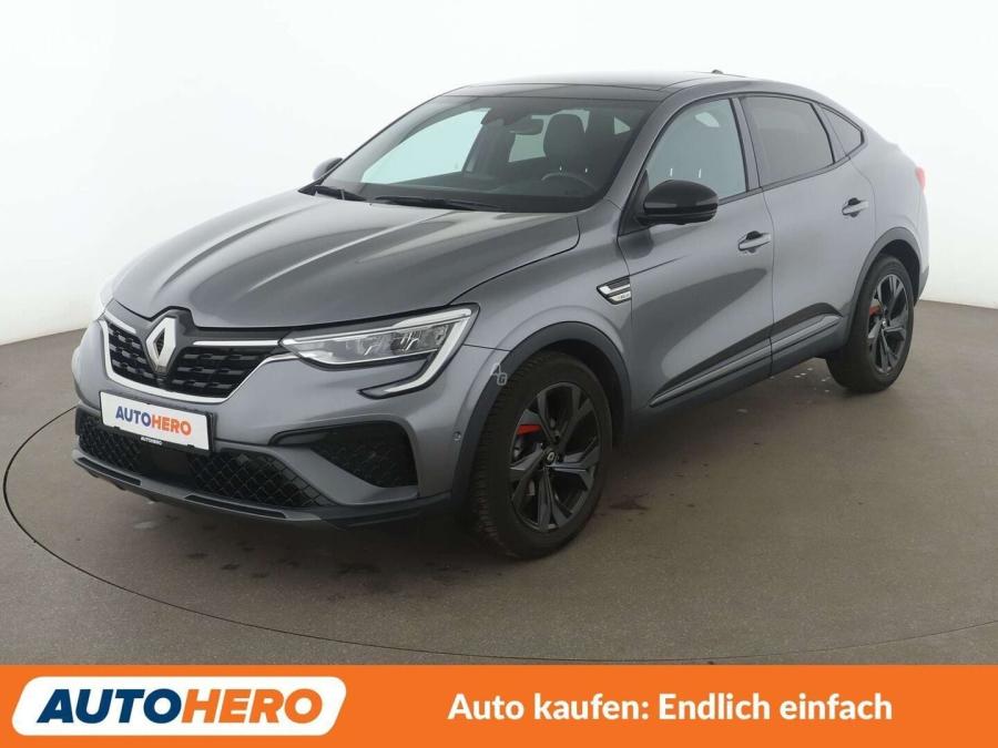 Pelēks Renault Arkana 2022 Kauņa, ar dzinēja tilpumu 1.30 L un nobraukumu 15 tūkst. km par 26984 €, foto 1 vietnē AUTOMOTO.COM.LV