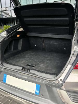 Grey Renault Arkana 2022 in Vilnius, with an engine capacity of 1.60 L and mileage of 144 thousand km for 13800 €, photo 15 on AUTOMOTO.COM.LV
