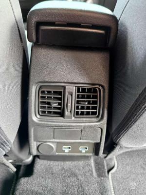 Grey Renault Arkana 2022 in Vilnius, with an engine capacity of 1.60 L and mileage of 144 thousand km for 13800 €, photo 18 on AUTOMOTO.COM.LV