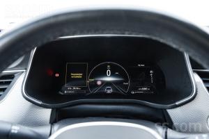Grey Renault Arkana 2022 in Riga, with an engine capacity of 1.60 L and mileage of 82 thousand km for 16900 €, photo 13 on AUTOMOTO.COM.LV