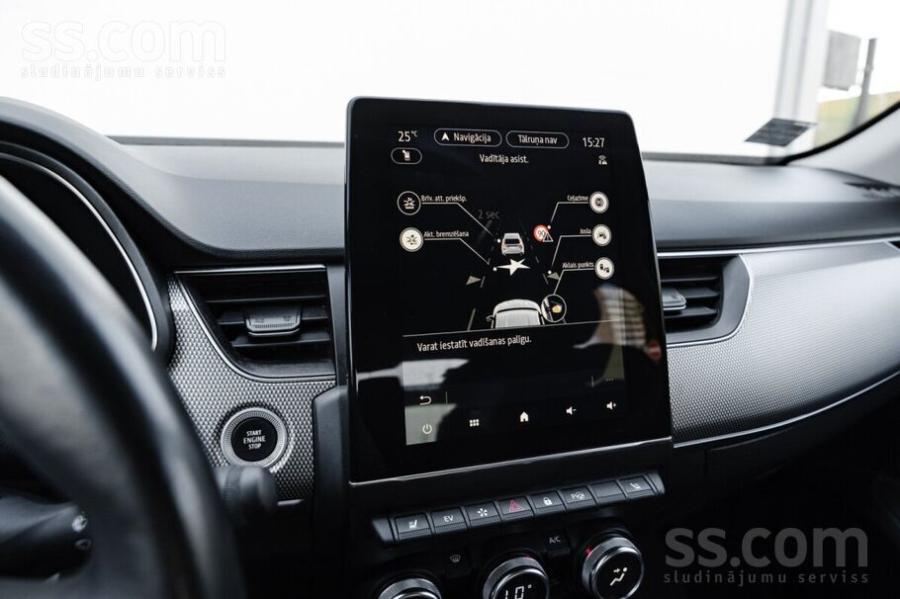 Grey Renault Arkana 2022 in Riga, with an engine capacity of 1.60 L and mileage of 82 thousand km for 16900 €, photo 19 on AUTOMOTO.COM.LV