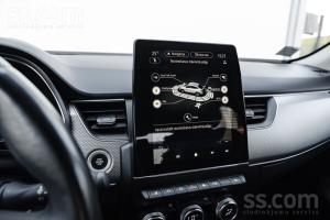 Grey Renault Arkana 2022 in Riga, with an engine capacity of 1.60 L and mileage of 82 thousand km for 16900 €, photo 20 on AUTOMOTO.COM.LV