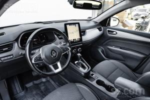Grey Renault Arkana 2022 in Riga, with an engine capacity of 1.60 L and mileage of 82 thousand km for 16900 €, photo 24 on AUTOMOTO.COM.LV