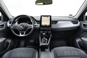 Grey Renault Arkana 2022 in Riga, with an engine capacity of 1.60 L and mileage of 82 thousand km for 16900 €, photo 26 on AUTOMOTO.COM.LV