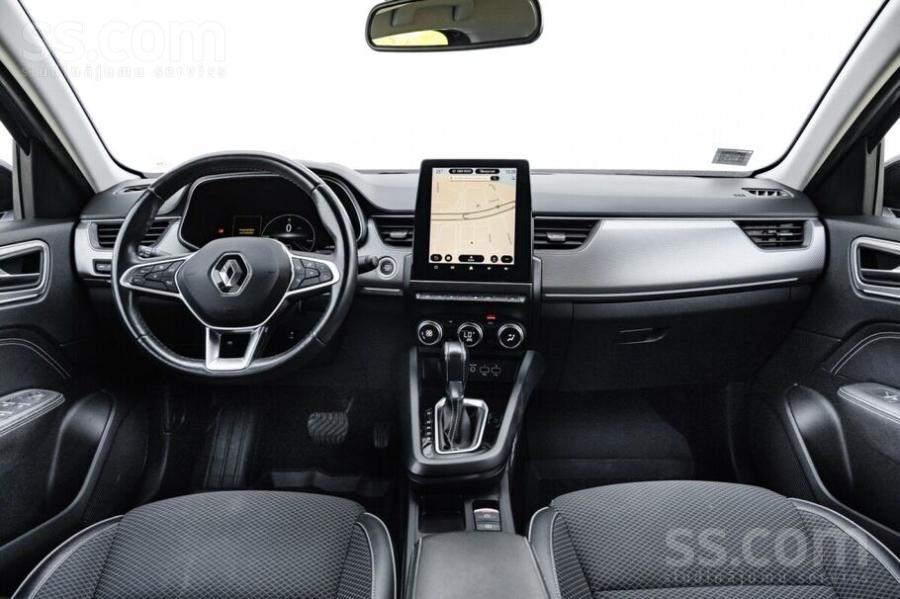 Grey Renault Arkana 2022 in Riga, with an engine capacity of 1.60 L and mileage of 82 thousand km for 16900 €, photo 26 on AUTOMOTO.COM.LV