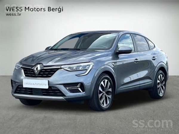 Grey Renault Arkana 2022 in Riga, with an engine capacity of 1.60 L and mileage of 35 thousand km for 19990 €, photo 1 on AUTOMOTO.COM.LV
