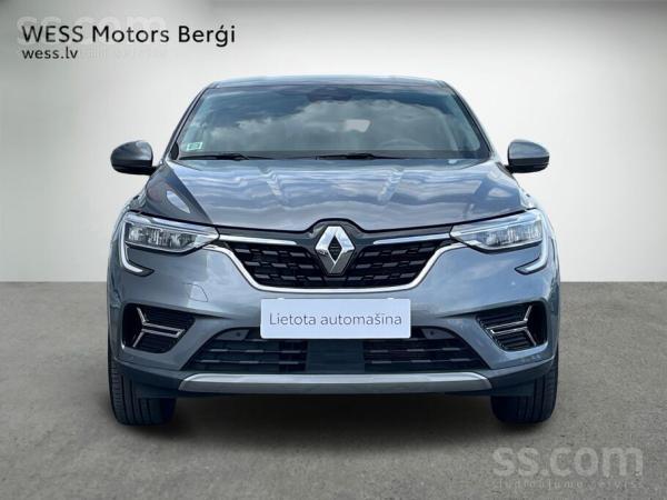 Grey Renault Arkana 2022 in Riga, with an engine capacity of 1.60 L and mileage of 35 thousand km for 19990 €, photo 5 on AUTOMOTO.COM.LV