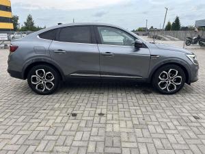 Grey Renault Arkana 2022 in Taurage, with an engine capacity of 1.60 L and mileage of 181 thousand km for 12800 €, photo 7 on AUTOMOTO.COM.LV