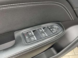 Grey Renault Arkana 2022 in Taurage, with an engine capacity of 1.60 L and mileage of 181 thousand km for 12800 €, photo 20 on AUTOMOTO.COM.LV