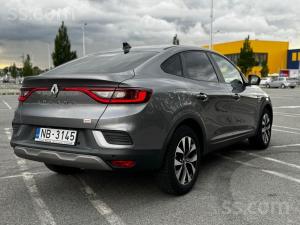 Grey Renault Arkana 2022 in Riga, with an engine capacity of 1.30 L and mileage of 62 thousand km for 16000 €, photo 3 on AUTOMOTO.COM.LV
